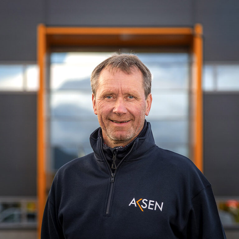 Menneskene - Aksen AS